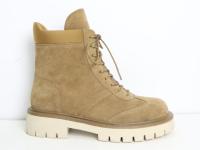 China Ladies Leather Boots for sale