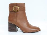 China Ladies Leather Boots for sale