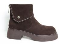 China Ladies Leather Boots for sale