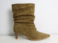 China Ladies Leather Boots for sale
