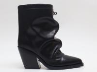 China Ladies Leather Boots for sale