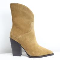 China Ladies Leather Boots for sale
