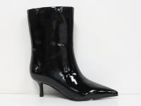 China Ladies Leather Boots for sale