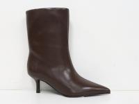 China Ladies Leather Boots for sale