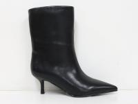 China Ladies Leather Boots for sale