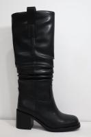 China Ladies Leather Boots for sale