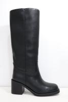 China Ladies Leather Boots for sale