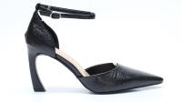 China Ladies Sandals for sale