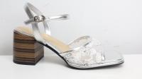 China Ladies Sandals for sale