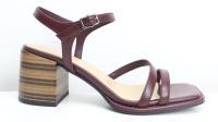 China Ladies Sandals for sale