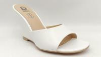 China Ladies Casual Slippers for sale