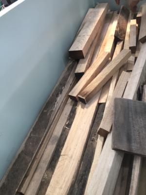 Cina I trucioli di legno lavorano il prezzo a macchina|Macchine di legno di Flaker|Macchina di sfaldamento di legno in vendita