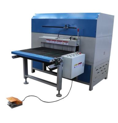 Máquina de serragem de madeira de alta velocidade para processamento de placas de madeira Largura 1000 mm