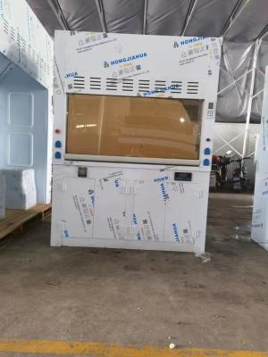 Cina Stazione di lavoro per esperimenti di laboratorio resistenti a acidi e alcali forti con armadio di fumo di plastica in vendita