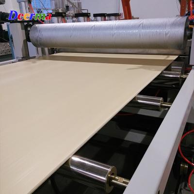 China WPC Foaming Board Making Extrusion Machinery Production Machine with 75kw SIEMENS Motor for sale