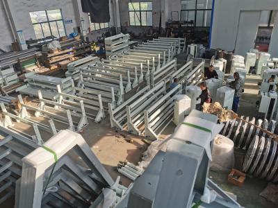Cina Attrezzatura di Jet Loom Fabric Winding Machine dell'aria del tessuto in vendita
