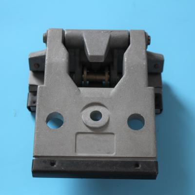 Cina Parti della macchina di finitura Monforts Stenter Clip 96mm Foratura Distanza di centro Materiale di alluminio Tessuto di fissaggio in vendita