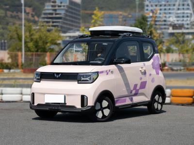 China Wuling Mini SUV Electric Car 4 Wheel 300KM Adult New Electric Automotive for sale