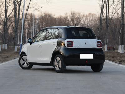 Cina Nuova batteria al litio utilizzata del motore di LHD ORA R1 Mini Electric Car Sedan 102km/H 351km in vendita