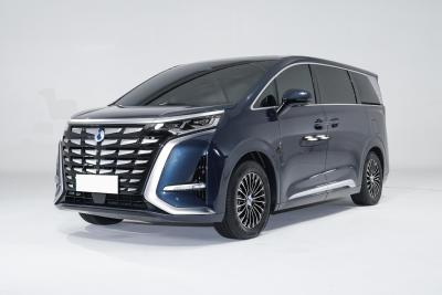 Cina Automobile elettrica automatica Van Vehicle Battery Large Space Tengshi D9 DM-I 970 della famiglia MPV in vendita