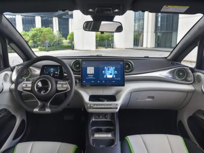 Cina Ruota di Seater 4 del bene durevole 5 dell'automobile elettrica 70kW 405KM del delfino di EV BYD in vendita