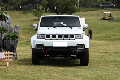 Cina BJ40 Model 2.0T Automatic 4 Door 5 Seat Compact SUV Gasoline Vehicle 8 Speed in vendita