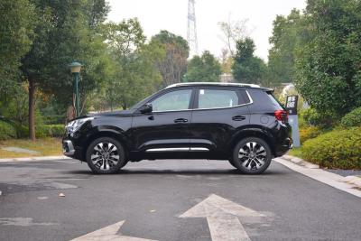Cina Chery Tiggo 5x Automatic Black Fuel Powered Car With 30 MPG Economy 4 Door in vendita
