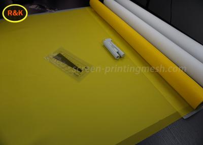 Cina 100 Mesh Polyester Filter Mesh Screen Roll 39 T 55 Micron Plain And Twill Weave in vendita