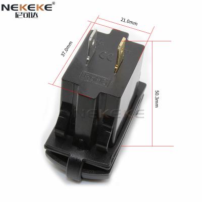 중국 방수 4.2A 듀얼 USB 전원 소켓 5V 전원 콘센트 LED 전압계 포함 판매용