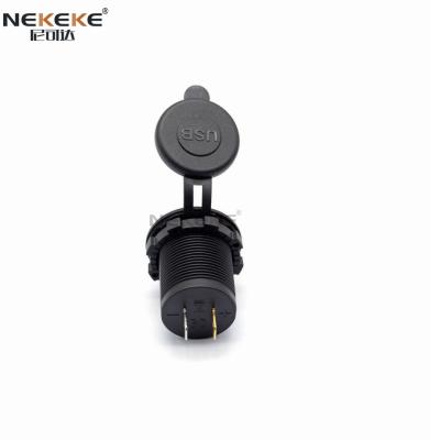 중국 듀얼 USB 해양 전원 소켓 4.2A 보트 전원 콘센트 (블루 LED 표시등 포함) 판매용