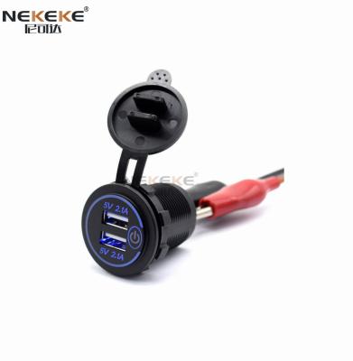 중국 듀얼 USB 해양 전원 소켓 4.2A 보트 전원 콘센트 (블루 LED 표시등 포함) 판매용