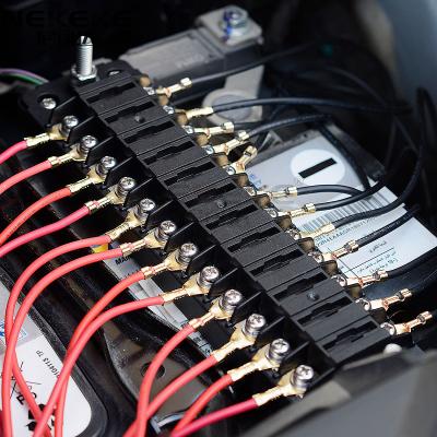 China 12 Way Waterproof 12 Volt Marine Fuse Panel Heat Resistance With Negative Bus for sale