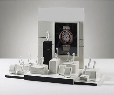 China Professional Export Custom Acrylic Display Stand For Watches for sale
