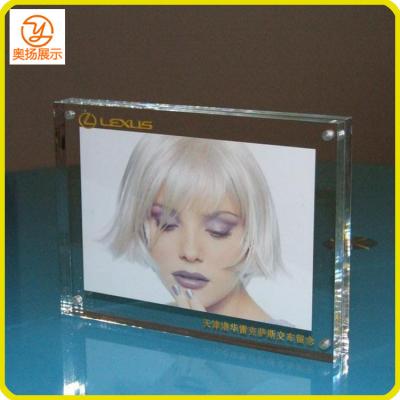 China customize transparent acrylic magnetic photo frame for sale