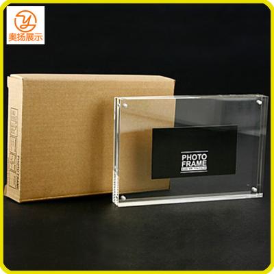 China customize 8 inches transparent acrylic magnetic picture frame for sale