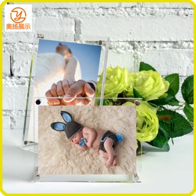 China Promotional customized clear acrylic photo frame picture frame with magnets for sale
