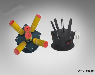 China rotating machine for cold stage fireworks remote control pyro fireworks firing system for sale