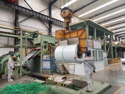 Κίνα Ppgi Steel Coil Ral9002 72107010 για Omega Channels Shandong 914mm 0.27mm PpgiSheet Αντοχή ± 1% Προσαρμοσμένο χρώμα Ral προς πώληση