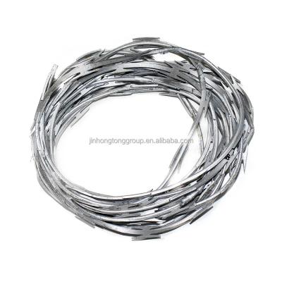 China Barbed Wire Mesh Hot Dipped Galvanized Razor Blade Concertina Razor Wire Security Fencing for Steel Wire and Security for sale