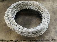 China Long-Lasting Cross Razor Type Razor Barbed Wire for Protective Construction for sale