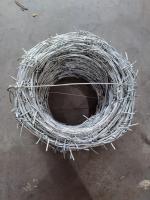 China Galvanized Single Twisted Barbed Wire Roll for Protective Construction Length Customers' Demand for sale