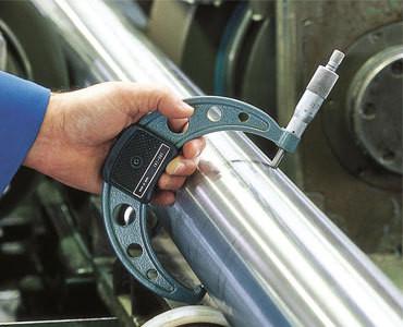 Cina Acciaio inossidabile di grado alimentare Pipe in acciaio inossidabile senza saldature Pipe metalliche impianto chimico di tubi resistente alla corrosione durevole in vendita