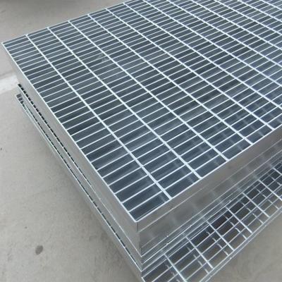 Cina Prezzo di fabbrica di buona qualità Acciaio galvanizzato a griglia in vendita