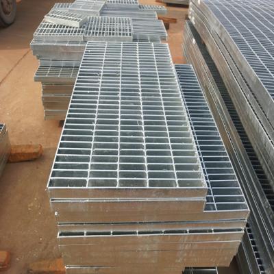 Cina Prezzo di fabbrica di buona qualità Acciaio galvanizzato a griglia in vendita