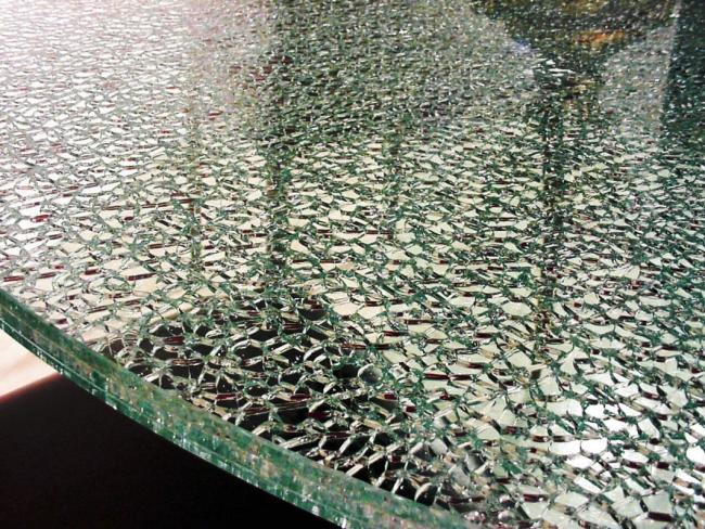 Glass 4mm - 12mm EVA Film Decorative Fence Pattern Ribbed Laminated Glass with Certificate Tempered Laminated Glass