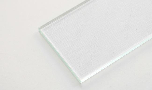 3.2mm/4mm Clear/ Low Iron/ Pattern Tempered Solar Glass for Solar Collectors/ Solar Panels