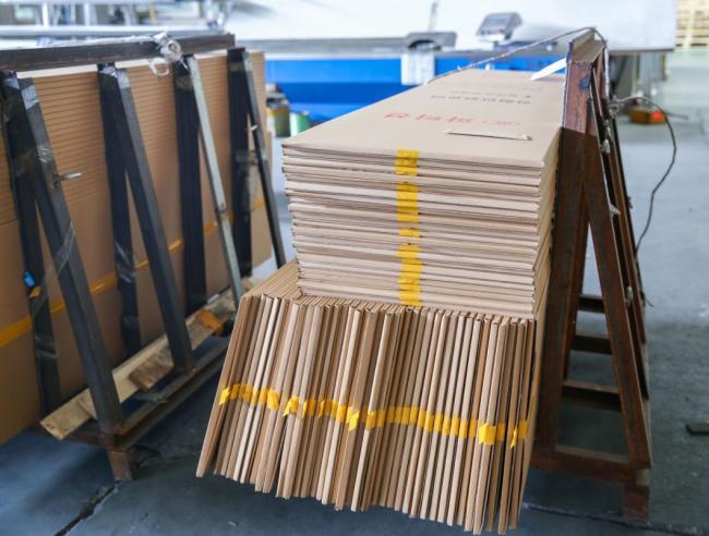 Hot Selling 3mm-8mm Clear Bronze Karatachi Nashiji Mistlite Flora Fluted Pattern Glass