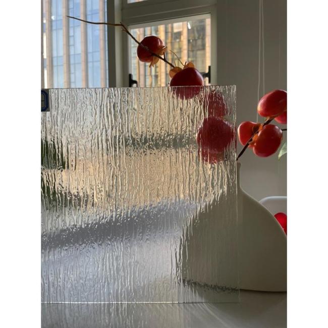 High Quality Hot Sale Tempered Glass 1-19mm Decorative Wire Glass Laminated Glass Customized