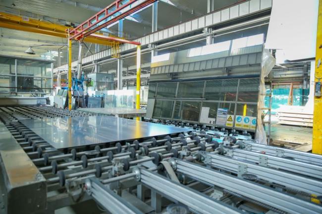 Anti-Theft Class Homntec Customized Size China Mirror Glass Aluminium Window with Factory Price