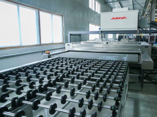 Glass Factory in China, Clear Colored Tinted Reflective Construction Window Building Glass